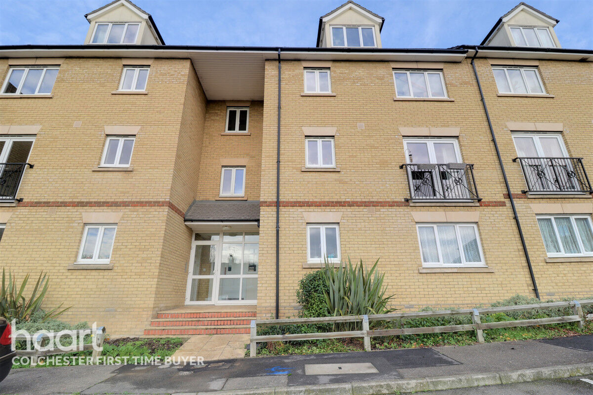2 bedroom Apartment | Clarendon Way, Colchester | £175,000 | haart