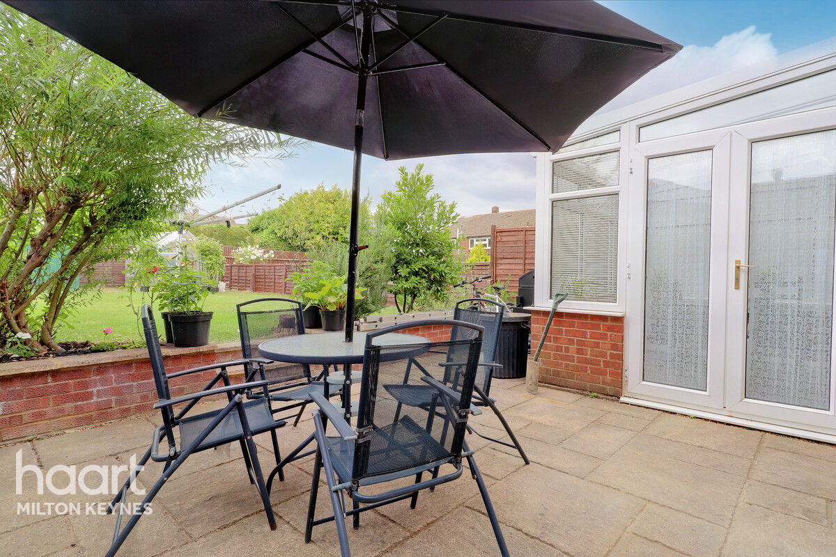 2 bedroom Semi-detached house | Whaddon Way, Milton Keynes | £300,000 ...