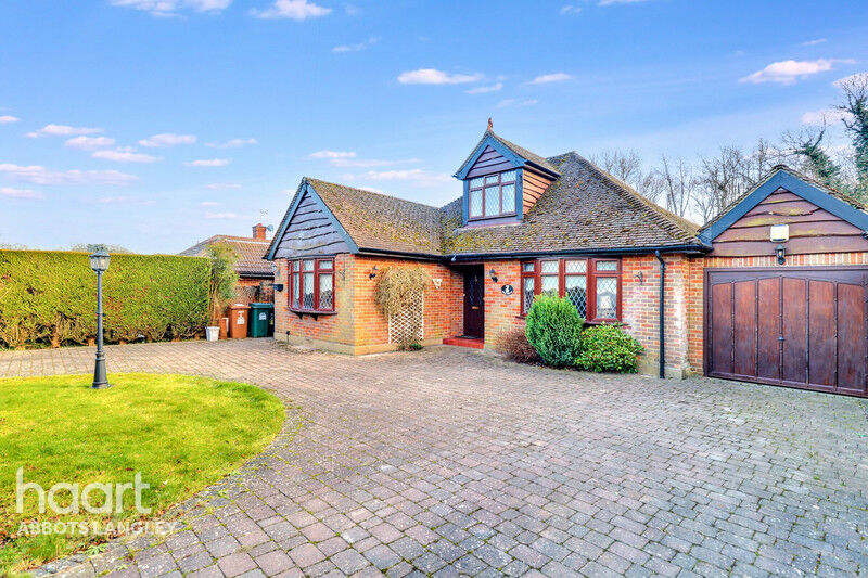 Property For Sale In Abbots Langley, Three Rivers - haart